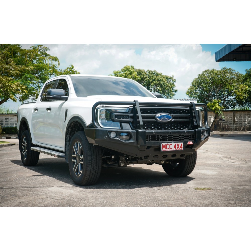 MCC Falcon Black Bullbar Inc Underbody Plates/Fog Lights (70 Series ...
